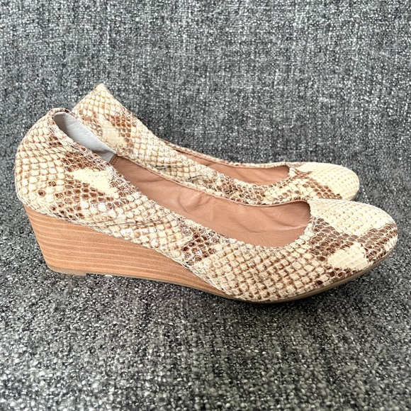 Adam Tucker | Shoes | Adam Tucker X Me Too 85 Ritz Wedge Pump Snake ...